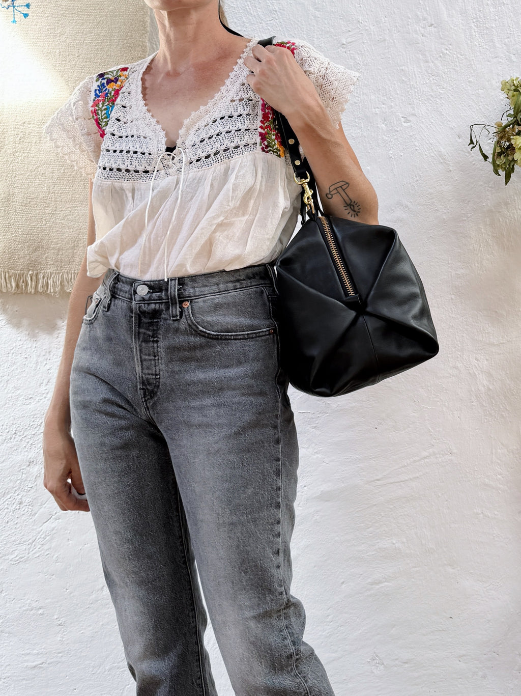 Katie XL Leather Shoulder Bag: Straw – Eleven Thirty Shop